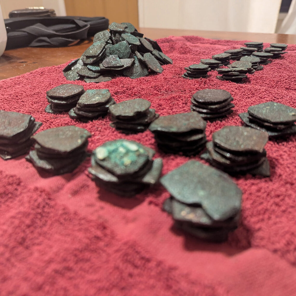 Salvage Crews Recover Over 1,000 Silver Coins From 1715 Spanish ...